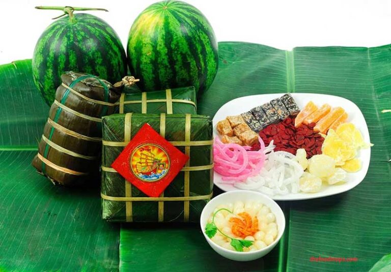 Vietnamese Banh Chung: The Traditional New Year Dish