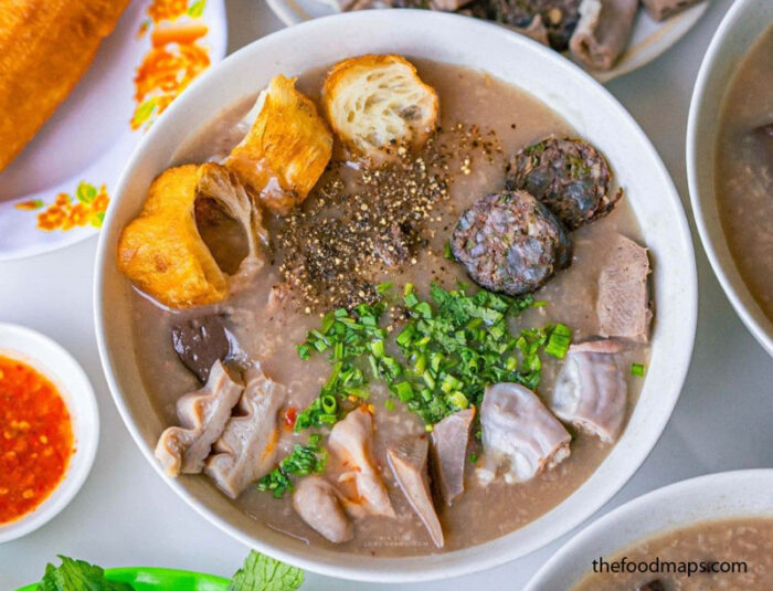 Chao Long – Hanoi’s Iconic Offal Porridge